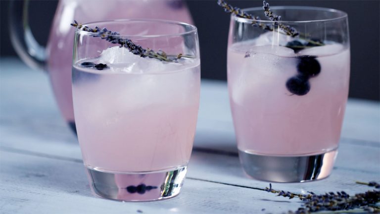 Throw A Sizzling Summer Cocktail Party – Melroze